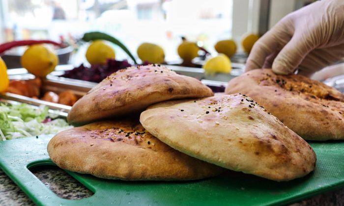 Jednoduchý recept na dobrý domácí pita chleba